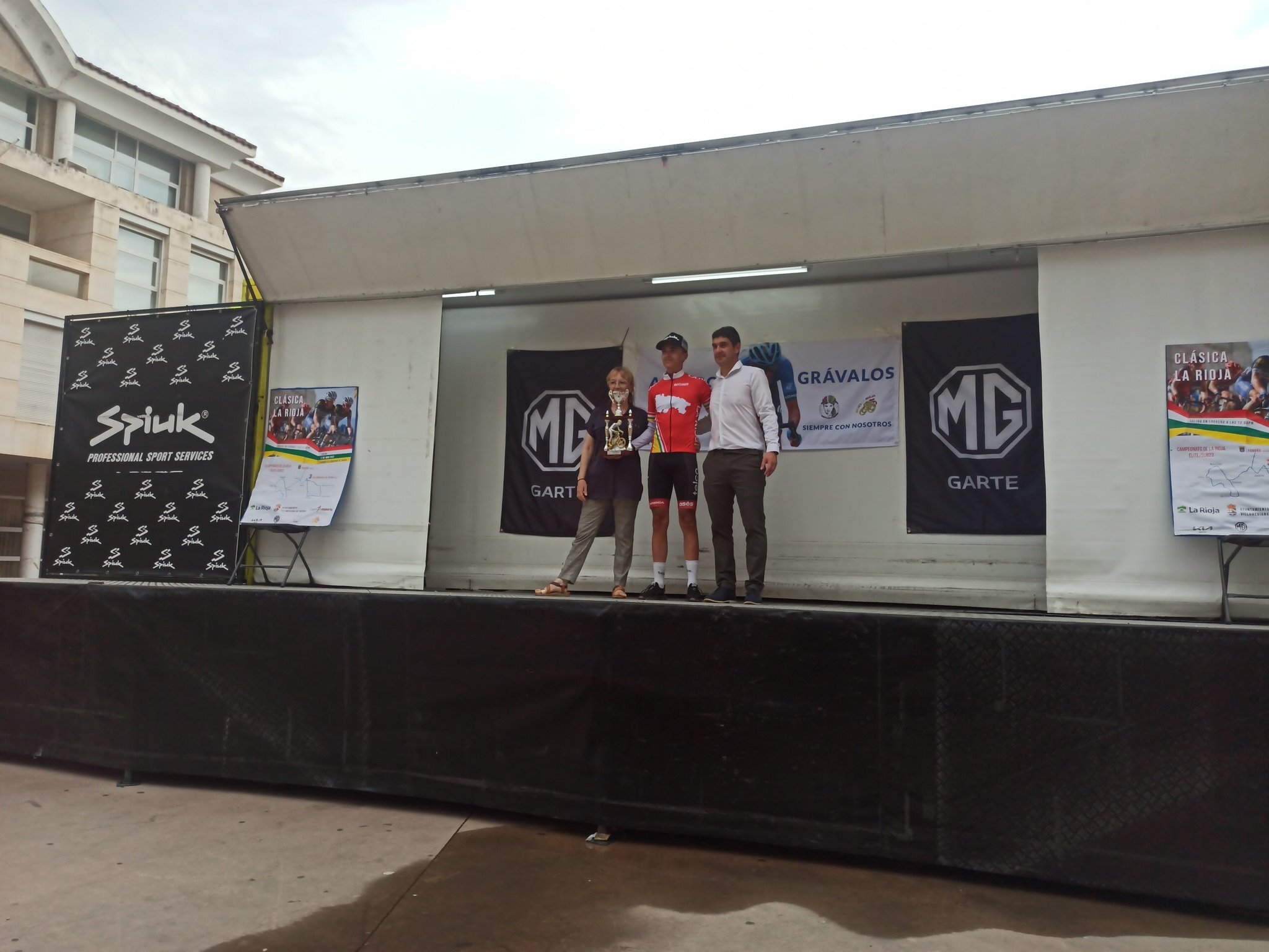 Exhibición de Kacper Krawiec para poner patas arriba el GP Vila-real – Equipo Telco – On Clima ...